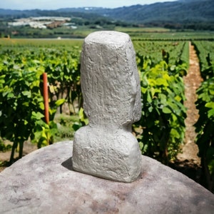 Concrete Easter Island Head Statue Massive Moai Garden Decoration Big ...