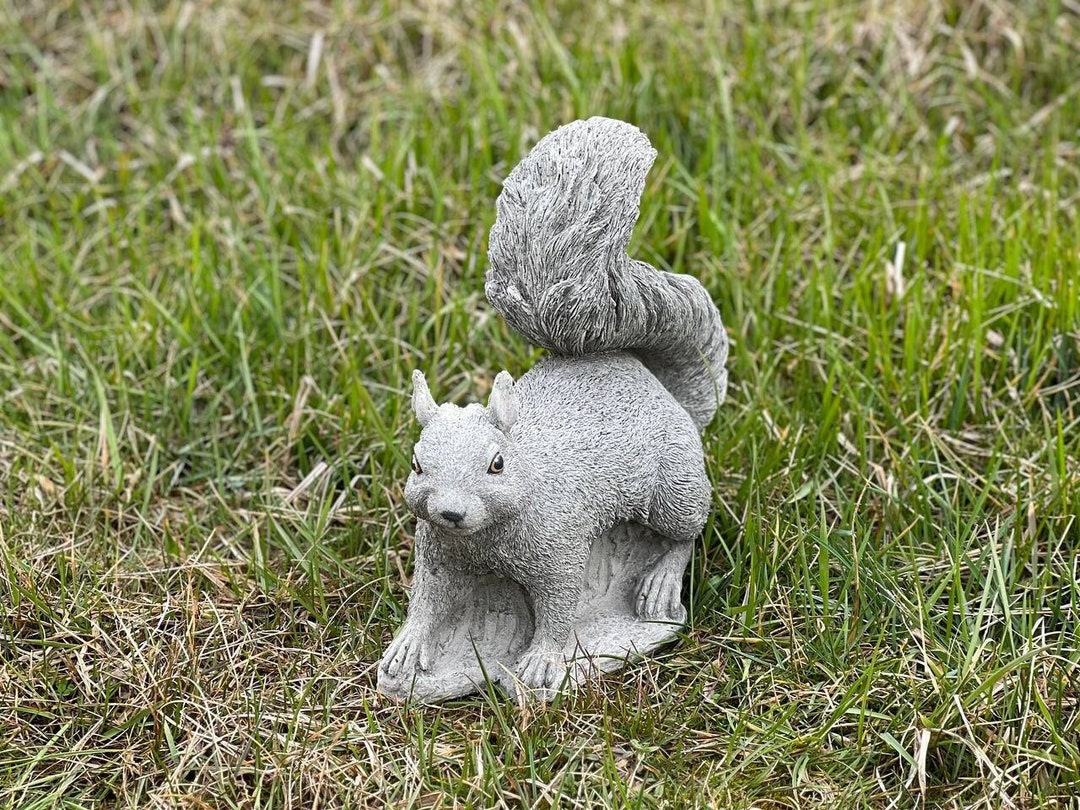 Scampering Squirrel Statue Concrete Animal Decoration Figure Wild ...