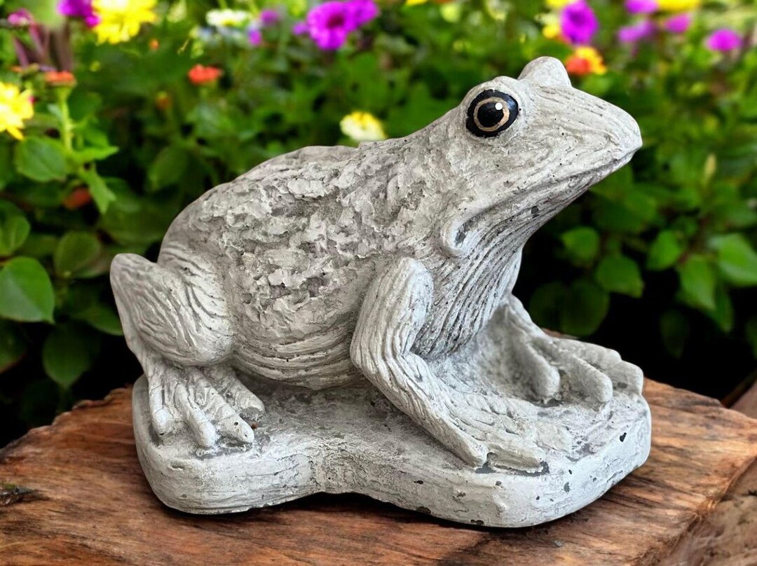 Garden Frog Ornament Beton Animal Statue Stone Frog Decoration Backyard ...