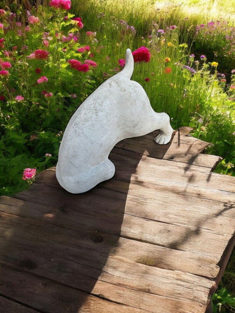 Stone Digging Dog Concrete Pet Decor Garden Dog Ornament Animal Figure ...