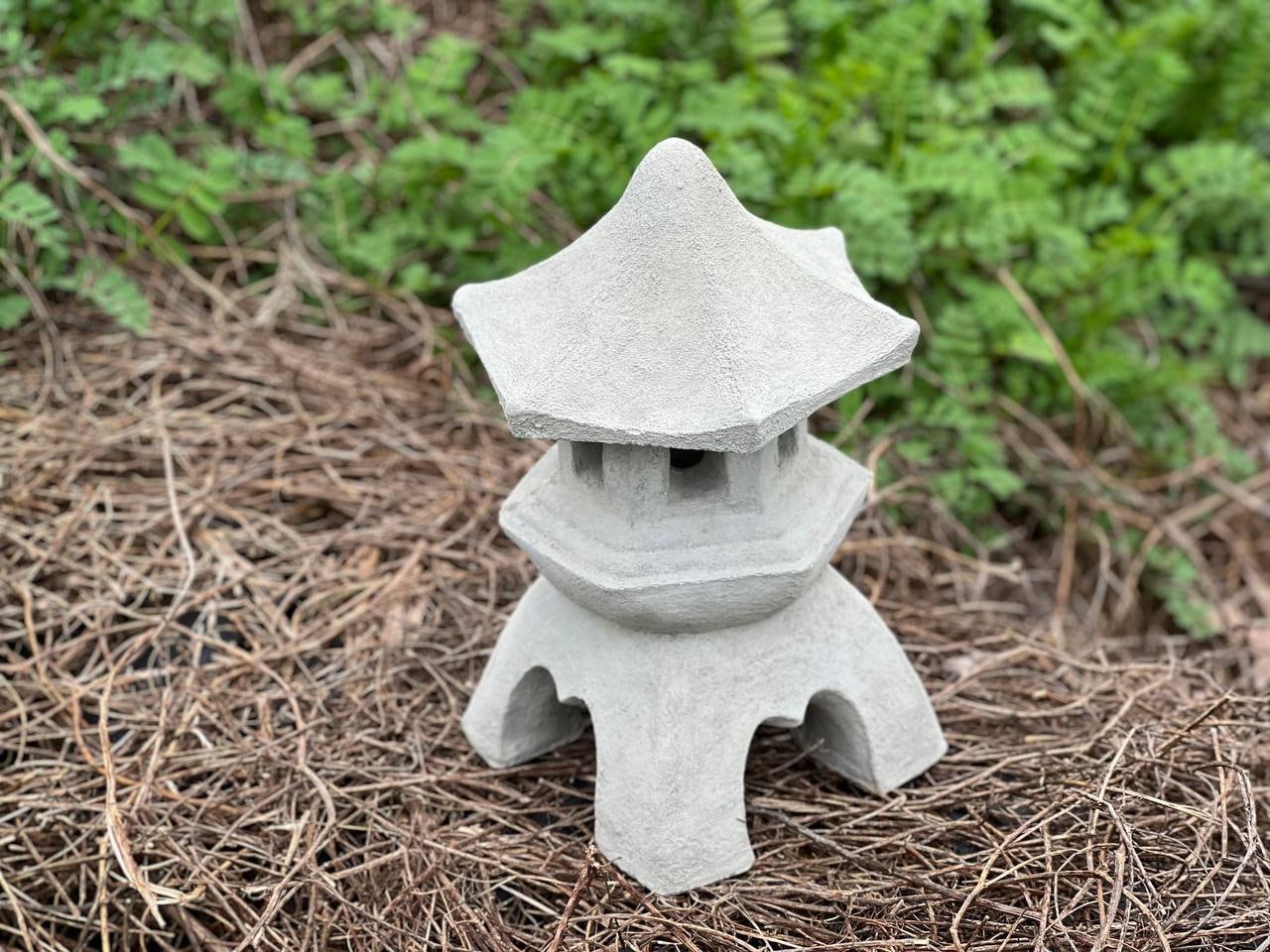 Concrete Asian Pagoda Statue Cement Japanese Lantern for Garden Zen ...