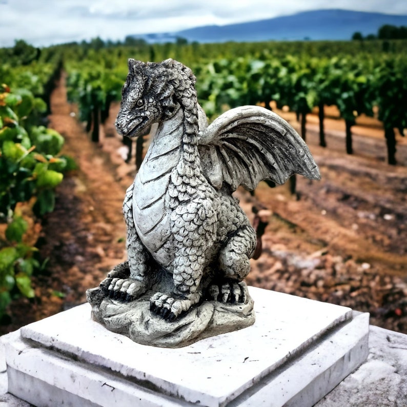Realistic Dragon Figure Asian Animal Statue Lawn Chinese Dragon ...