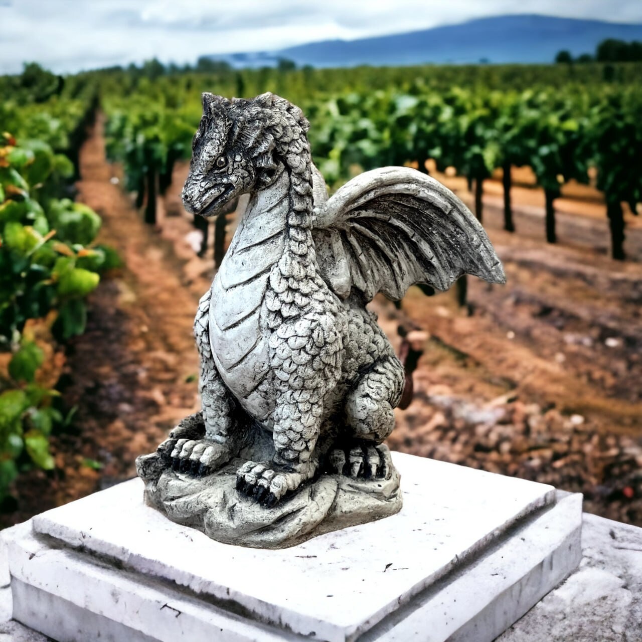 Realistic Dragon Figure Asian Animal Statue Lawn Chinese Dragon ...