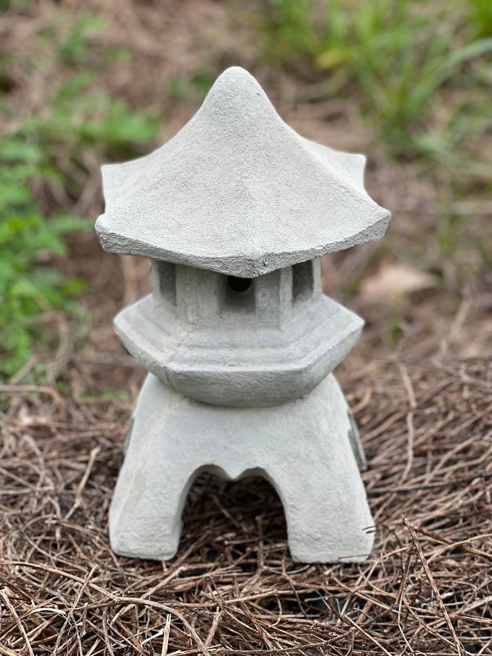 Concrete Asian Pagoda Statue Cement Japanese Lantern for Garden Zen ...