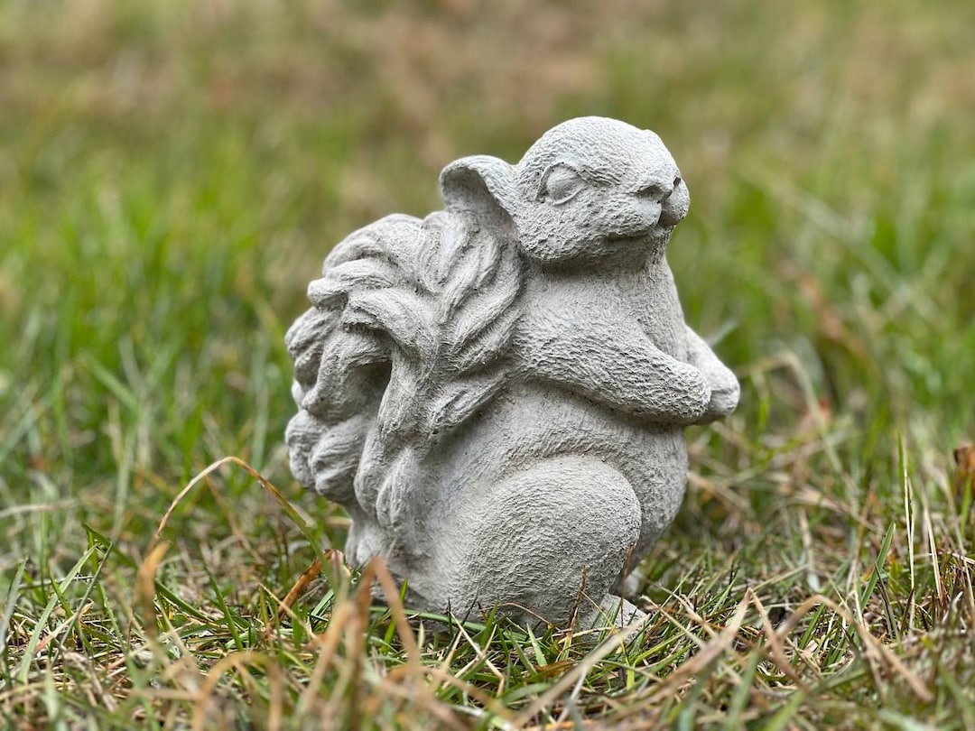 Concrete Squirrel Sculpture Lawn Squirrel Stone Statue Cement Animal ...