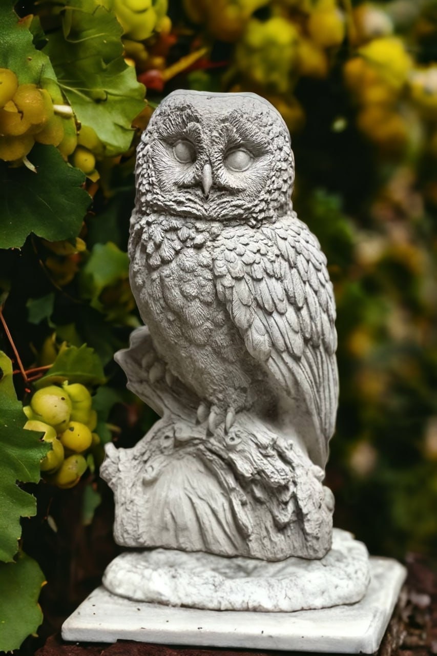 Garden Owl Statue Night Bird Sculpture for Decoration Detailed Owl Bird ...