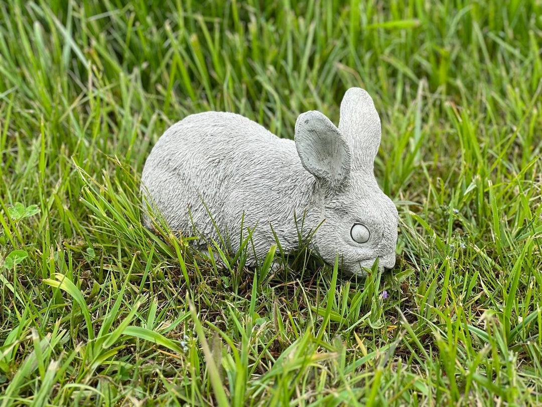 Realistic Rabbit Garden Statue Concrete Wild Bunny Figure Solid Easter ...