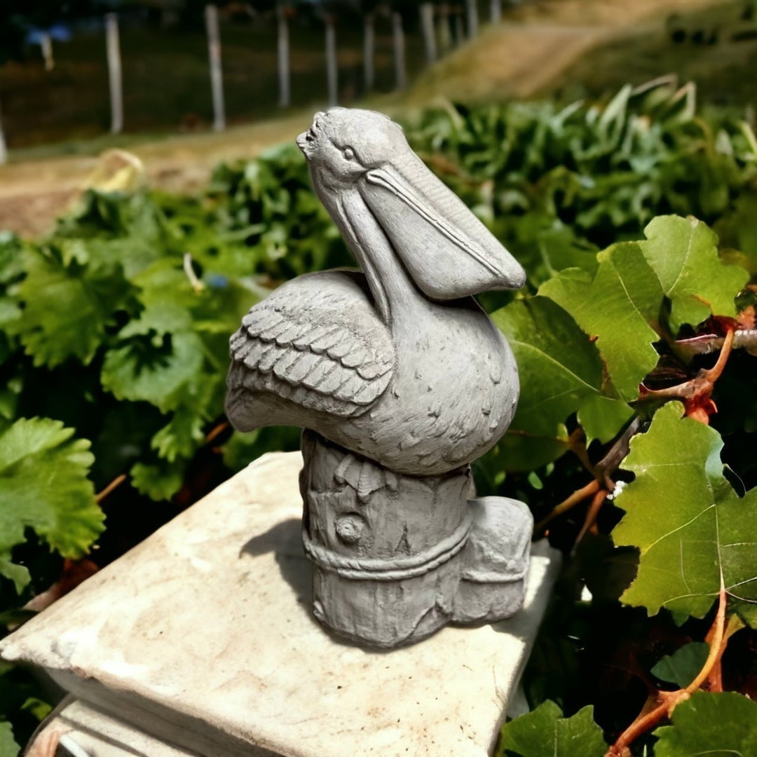 Stone Pelican Statue Massive Bird Decoration Detailed Wild Pelican ...