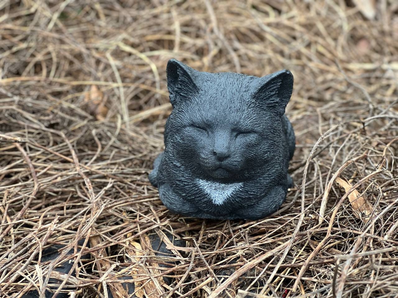 Concrete Black Cat Statue Sleeping Crouching Cat Figurine Pet Memorial ...