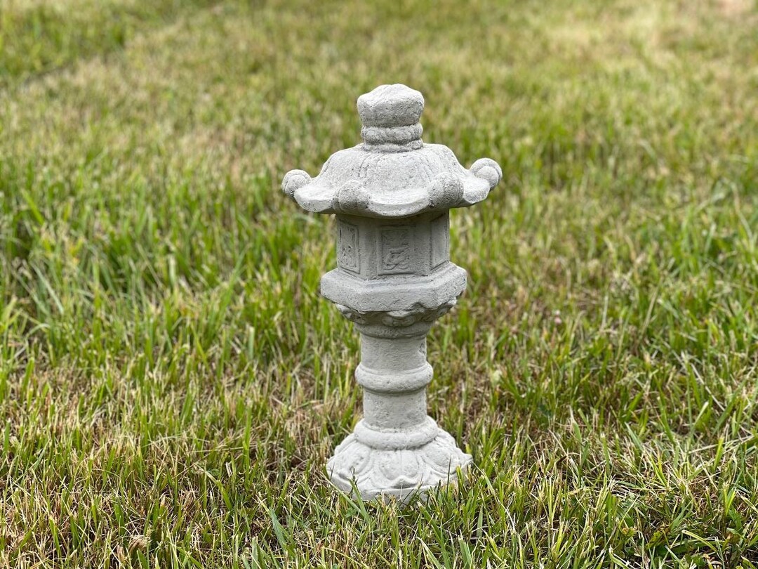 Solid Lantern Statue Detailed Asian Pagoda Figurine for Garden Ornament ...