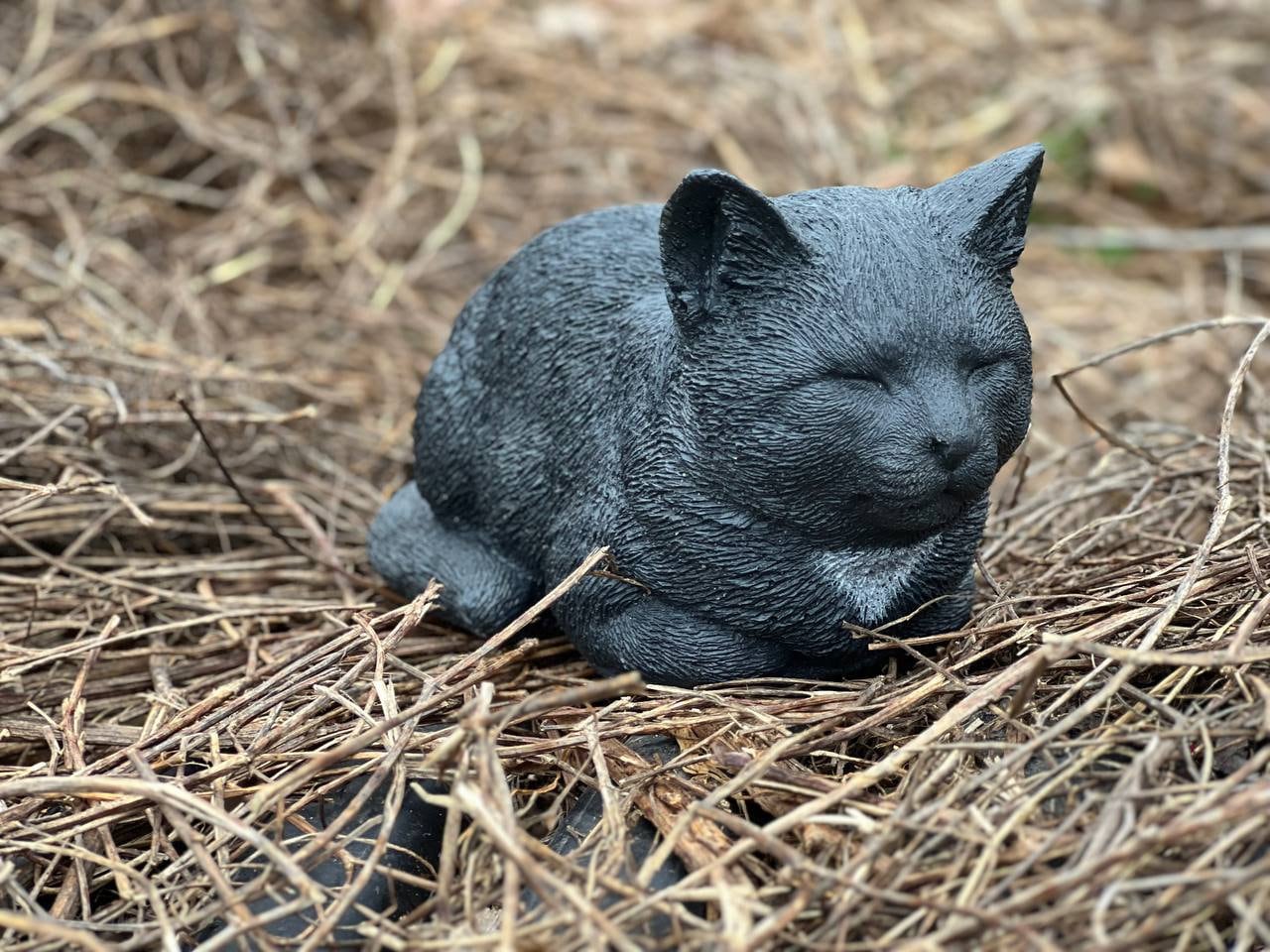 Concrete Black Cat Statue Sleeping Crouching Cat Figurine Pet Memorial ...
