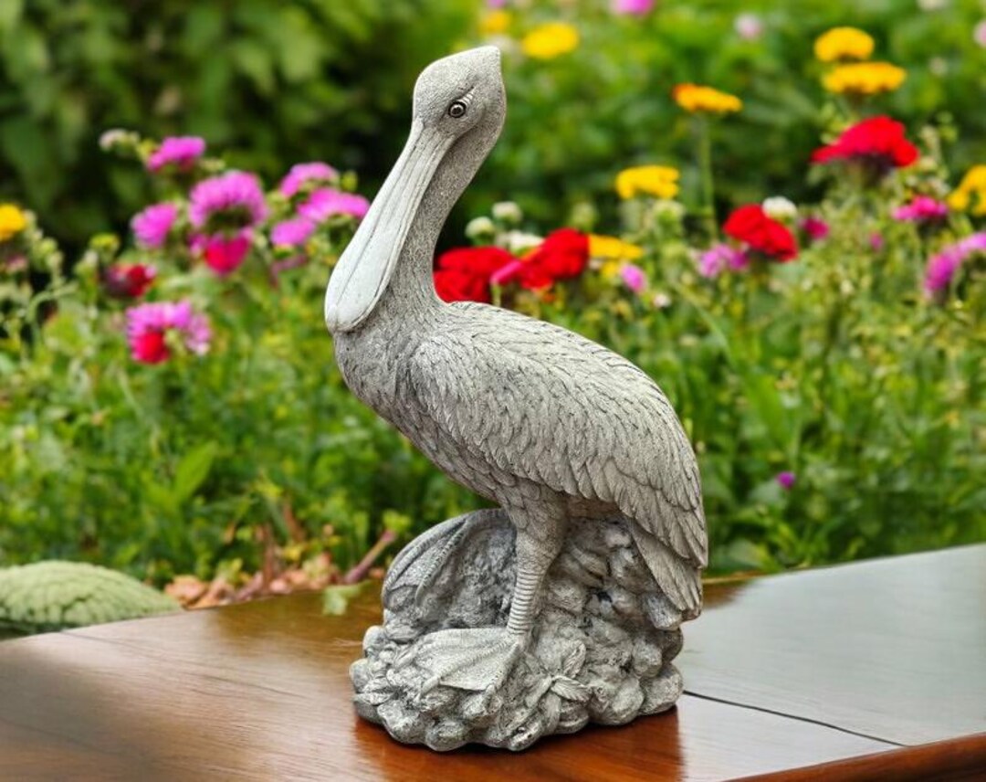 Pelican on Base Statue Concrete Tropical Bird Figure Yard Exotic Bird ...