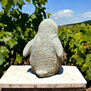 Outdoor Penguin Statue Detailed Small Penguin Sculpture Concrete ...