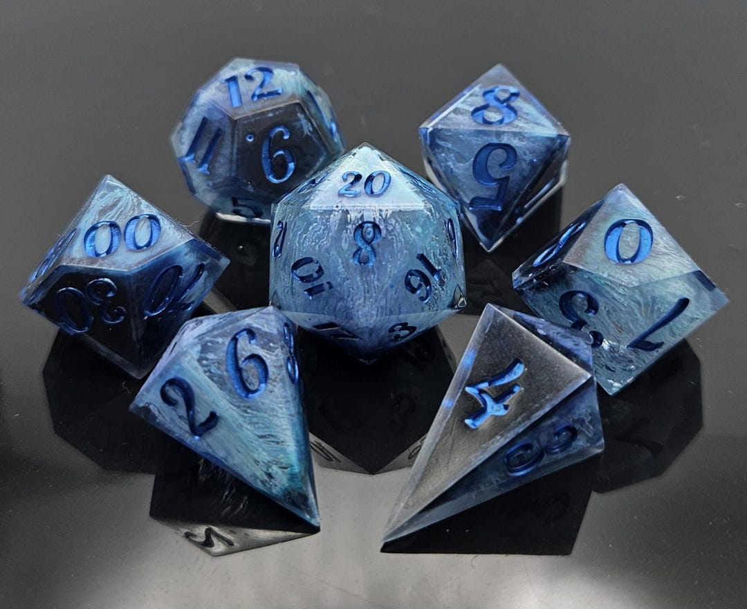 Blue Petri Style 7 Peice Dnd Dice Set - Etsy
