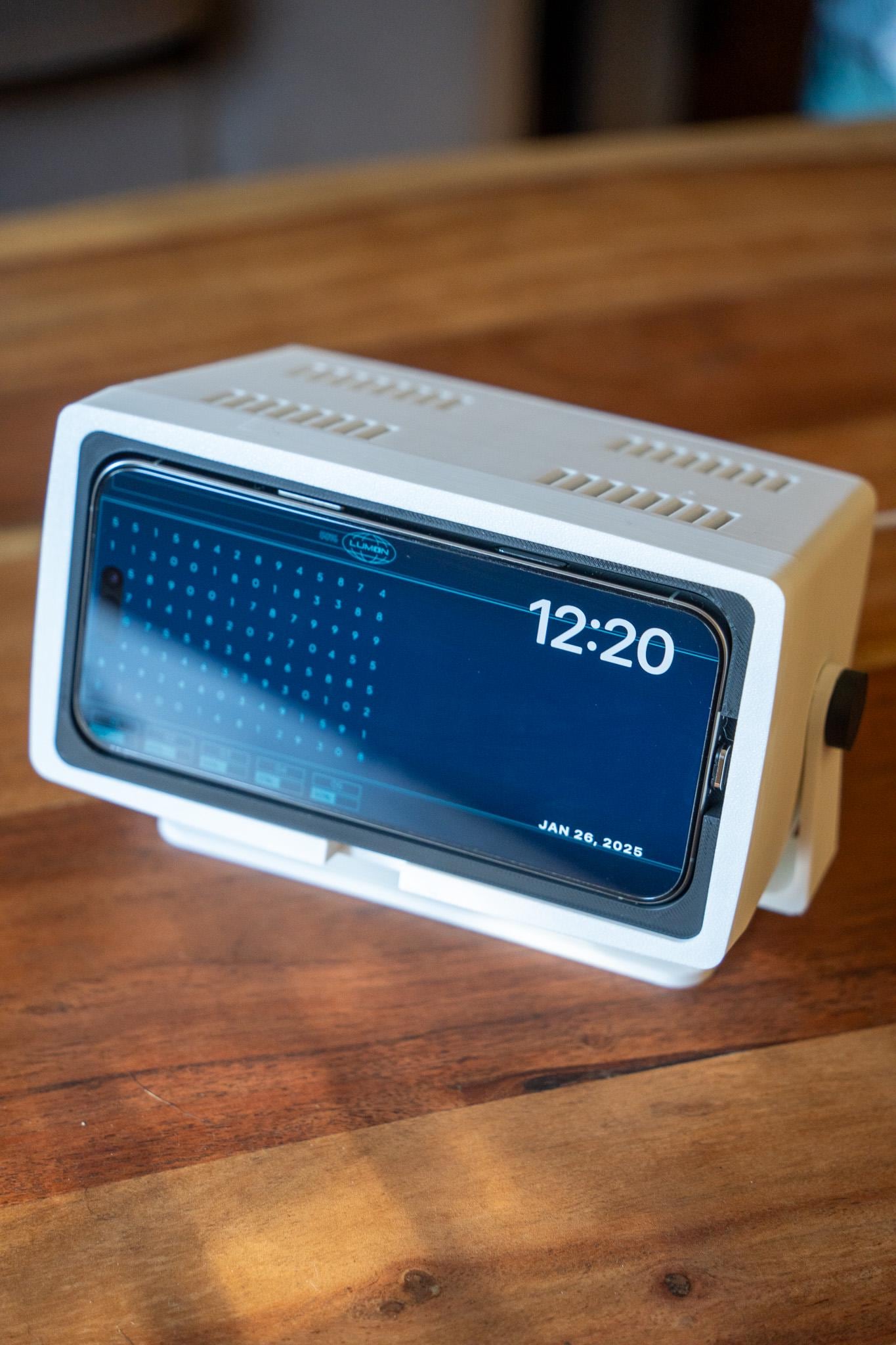 Retro "severed" 70s/80s Computer Terminal Charging Dock for Apple ...