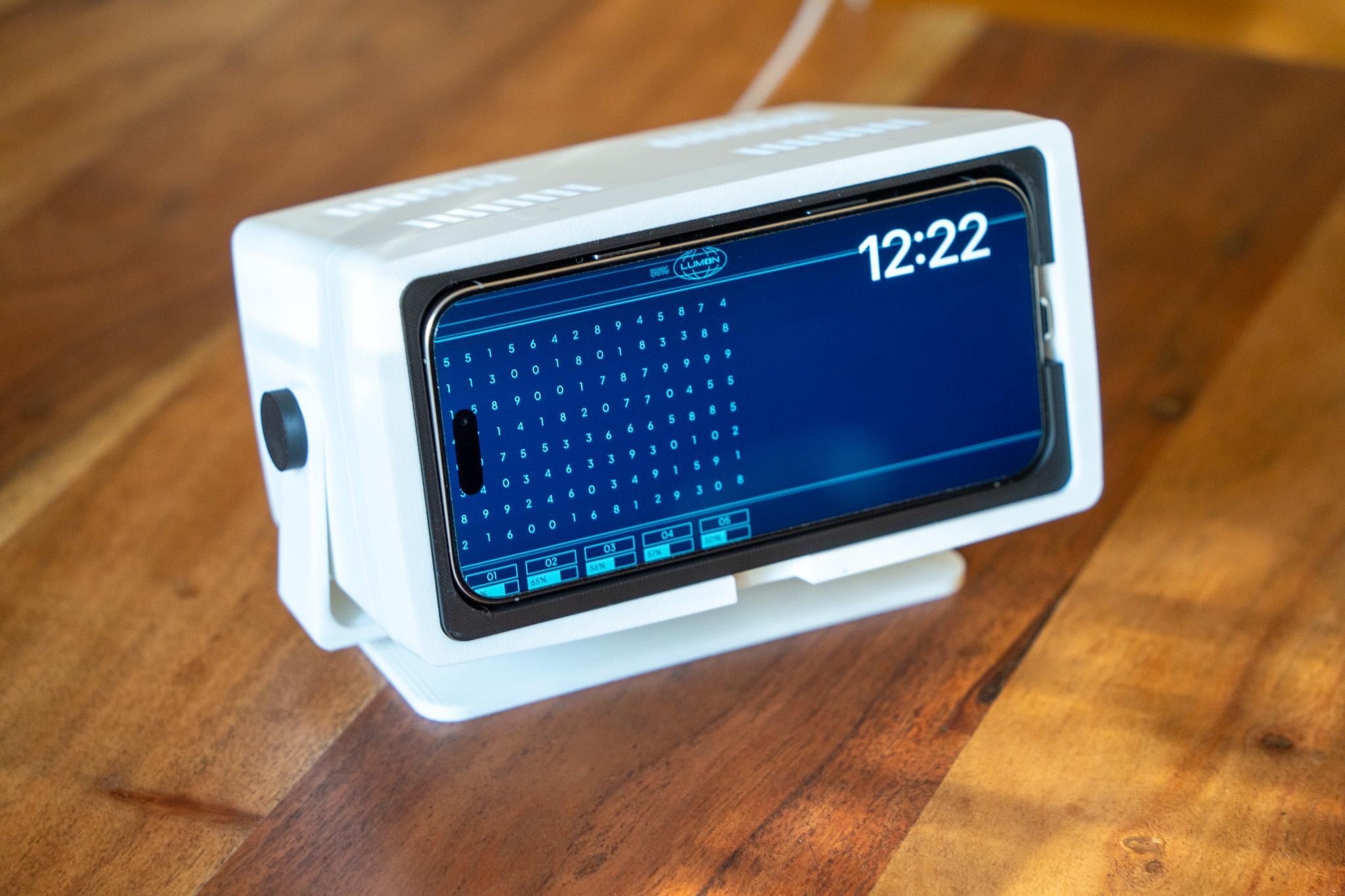 Retro "severed" 70s/80s Computer Terminal Charging Dock for Apple ...