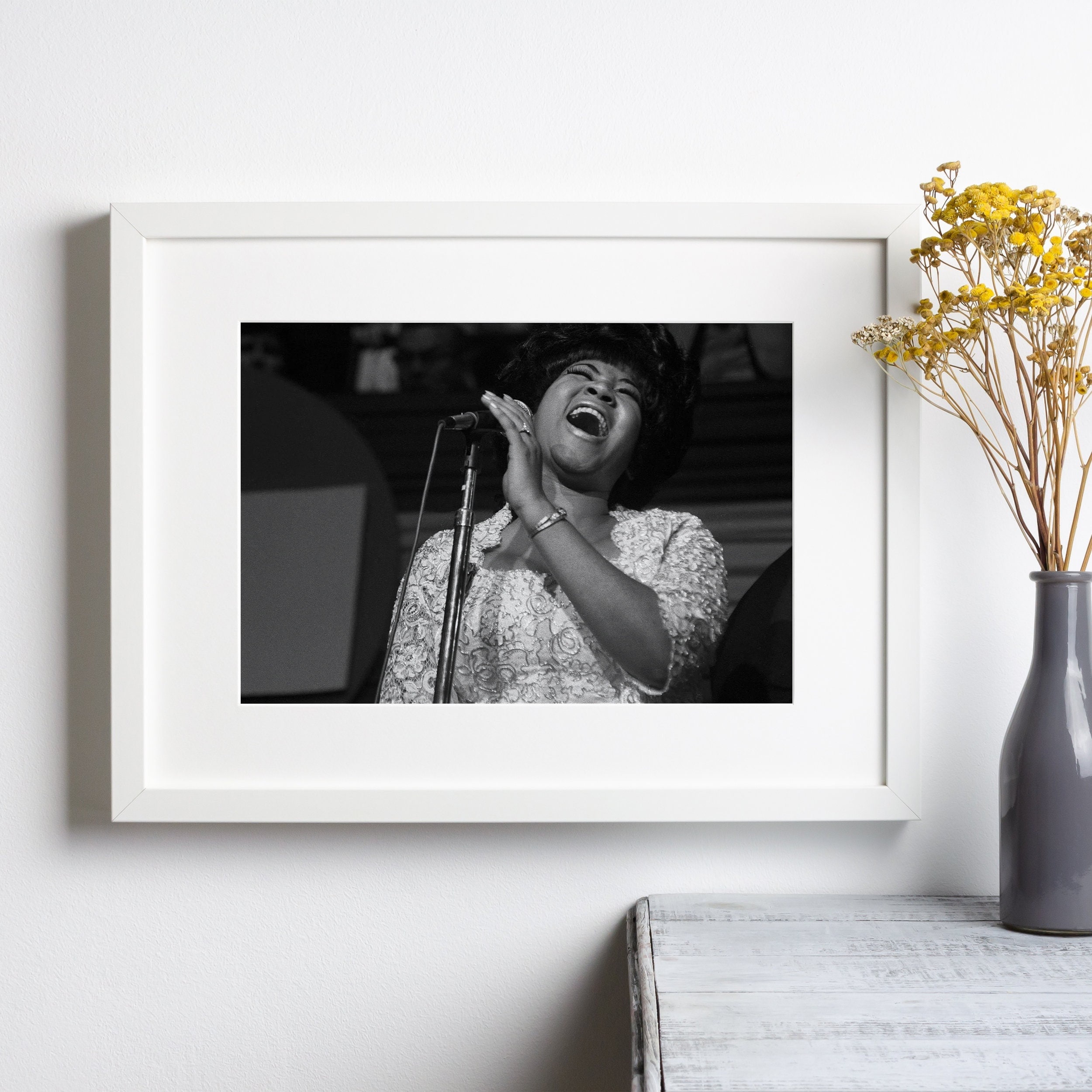 Aretha Franklin Posters / Aretha Franklin Black and White Wall Art ...