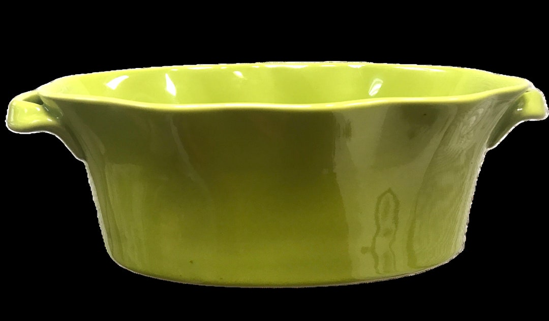 BIA Cordon Bleu Porcelain Oval Baker Chartreuse Wavy Edge Design - Oven ...
