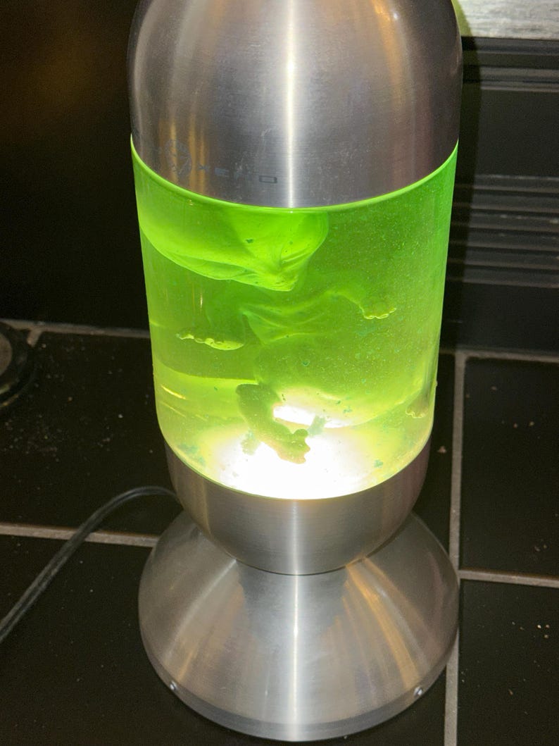XEMU XENO Alien Embryo Lamp – A Sci-fi Collector’s Dream! - Etsy
