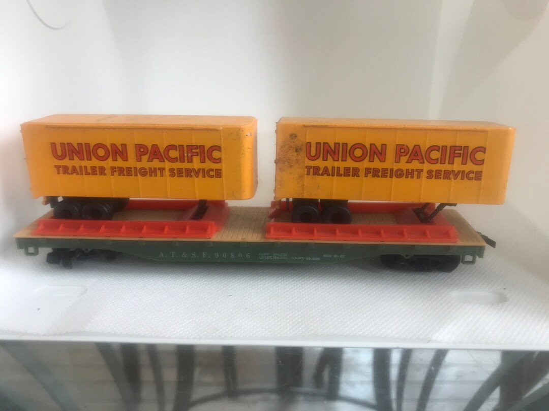 HO Scale Santa Fe Flat Car With Union Pacific Trailers - Etsy