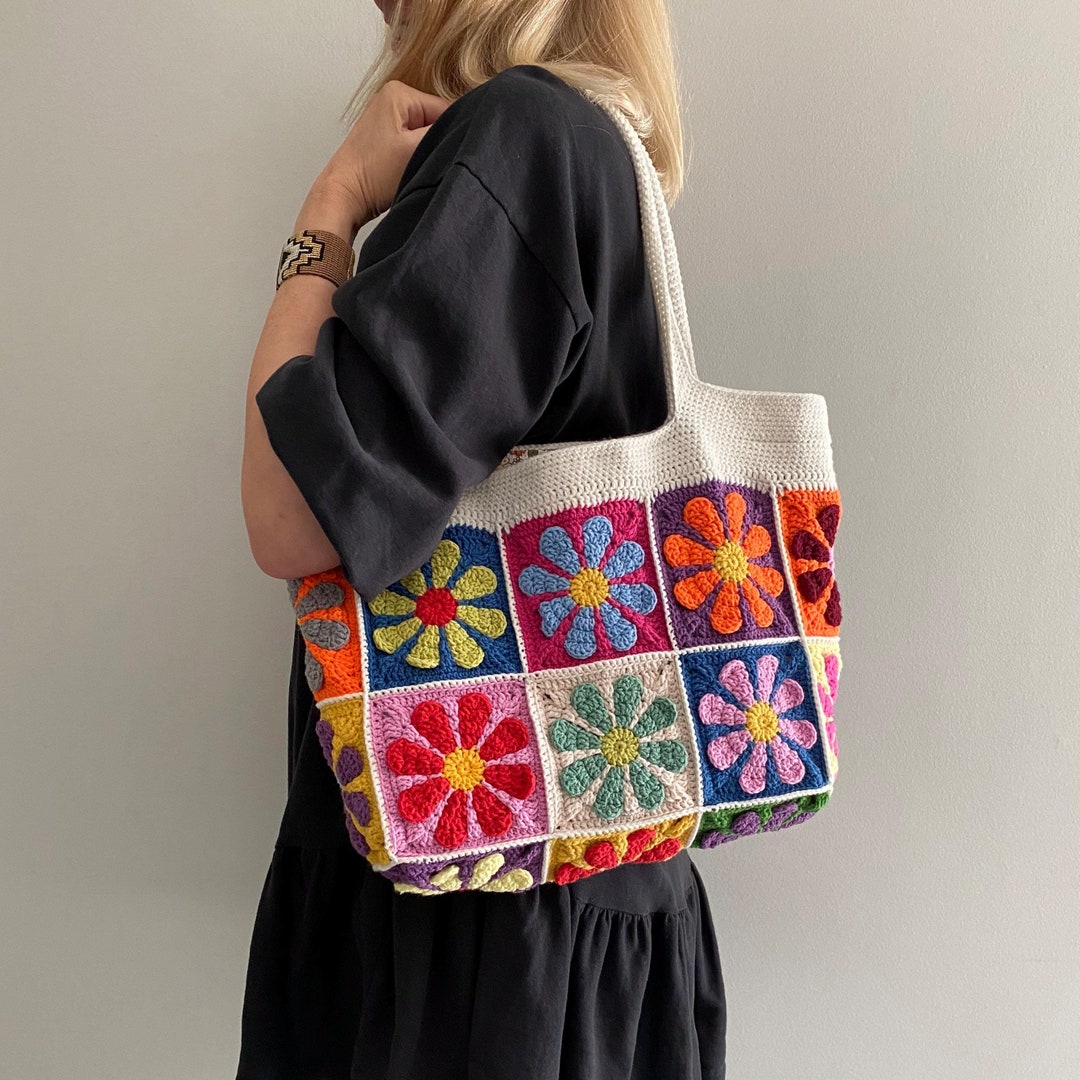 Retro Daisy Bag, Vintage Style Bag, Retro Style Bag, Granny Square Bag ...