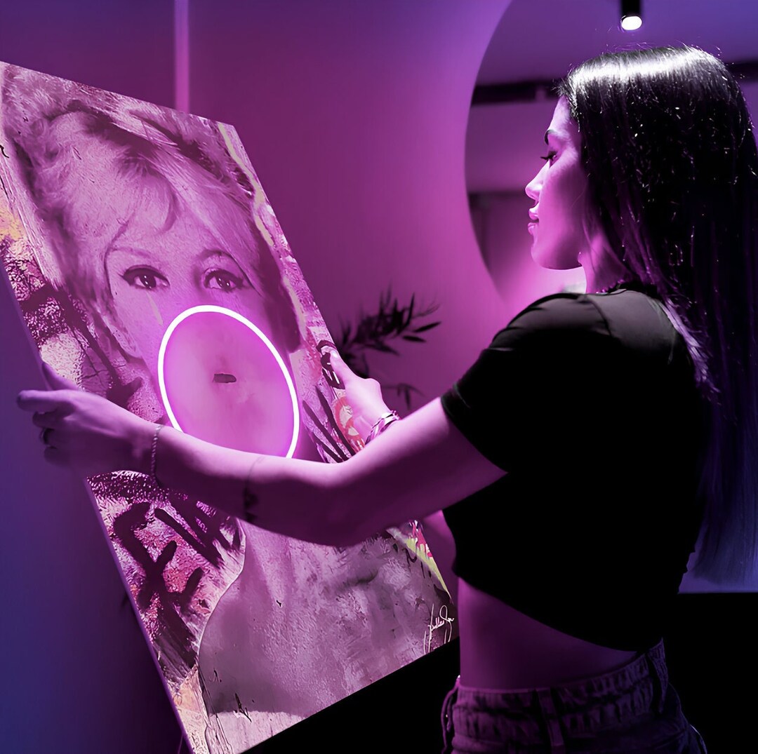 Neon Wall Art Neon Pink Light Wall Art Wall Art Custom Neon Sign Wall ...