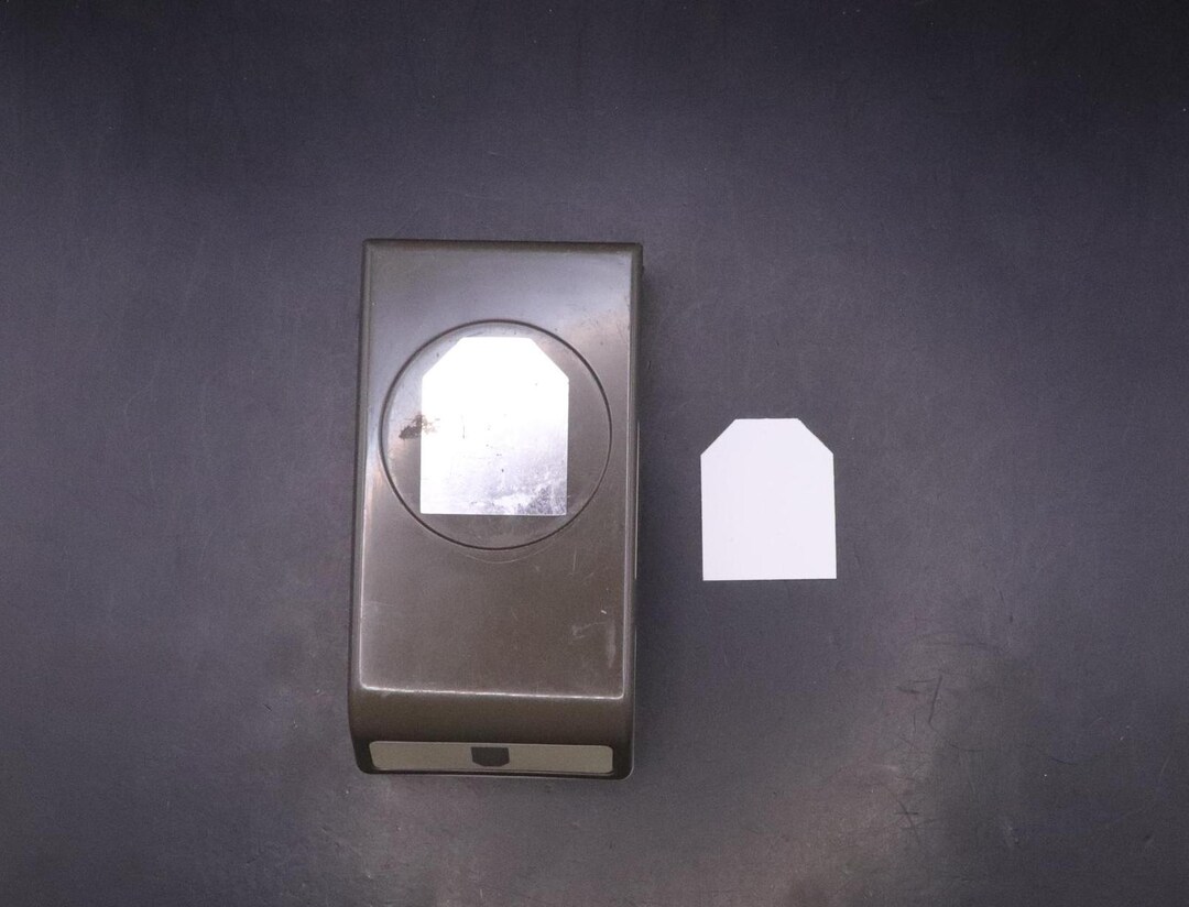 Stampin' UP! Small Tag Punch for Scrapbooking, Card Making, Journaling ...