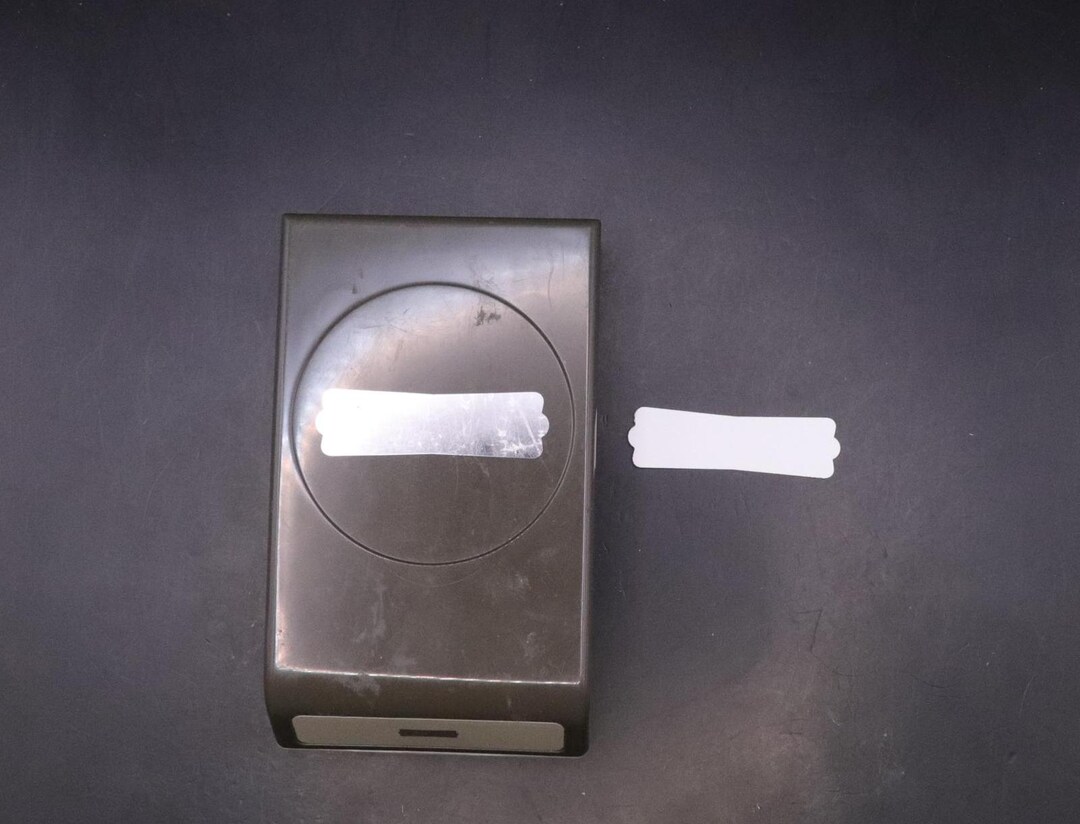 Stampin' UP! Modern Label Punch for Scrapbooking, Card Making ...