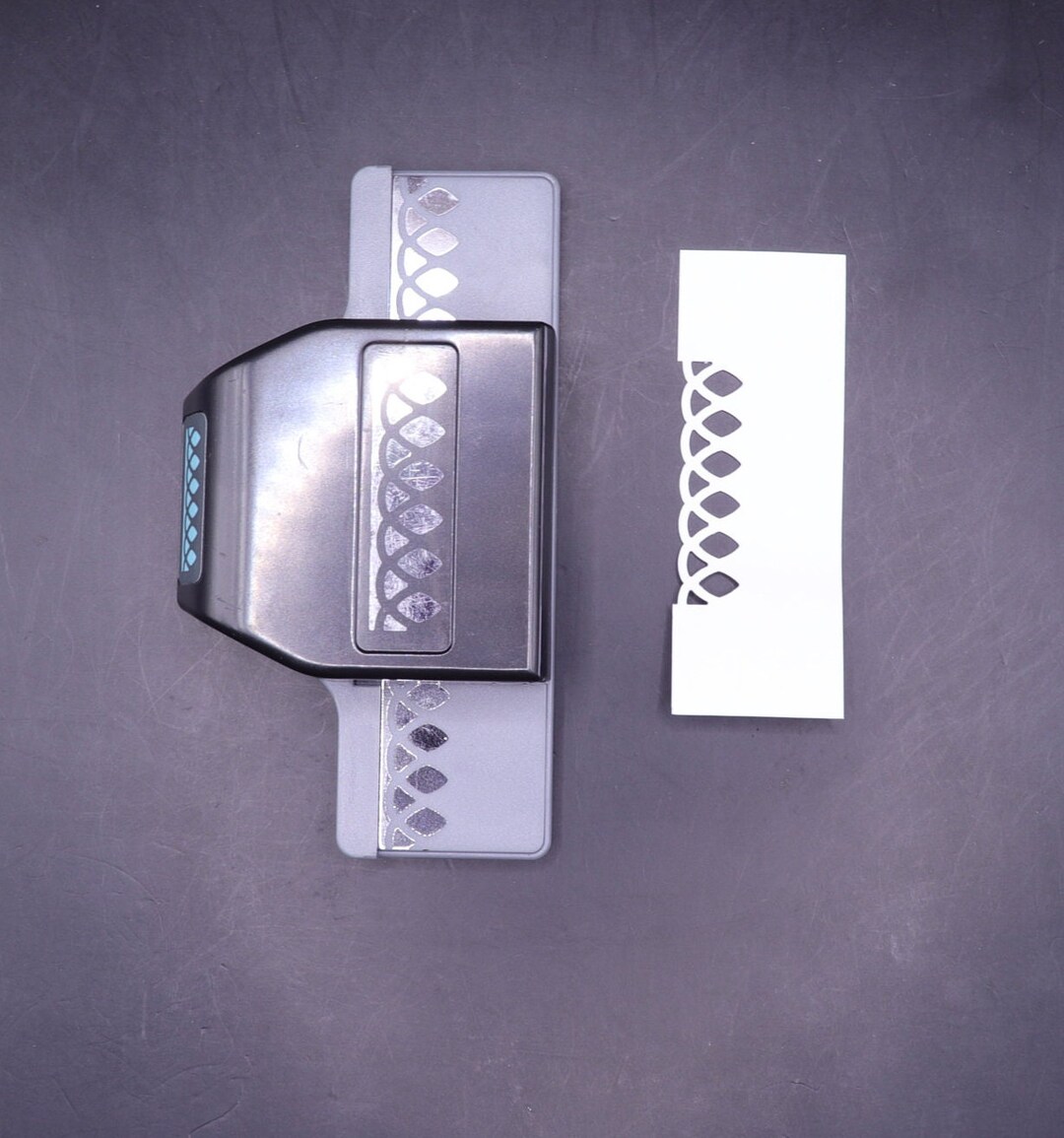 EK Success Rounded Diamond Edge Border Paper Punch - Scrapbooking ...