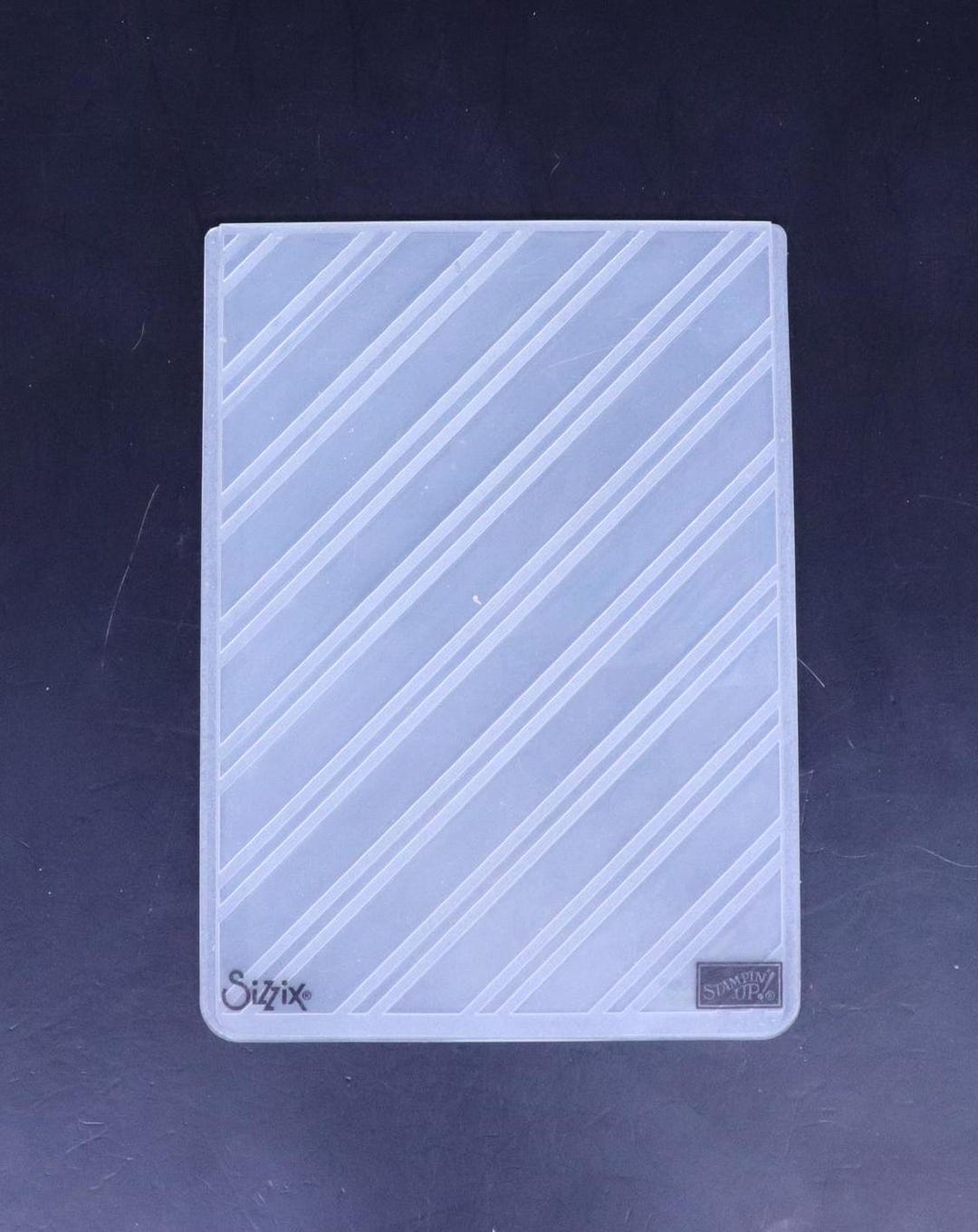 Diagonal Stripe Embossing Folder From Sizzix for STAMPIN UP - Etsy Canada