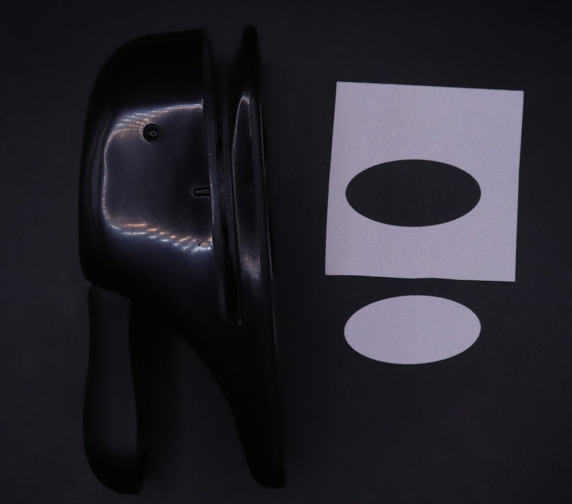 Stampin' Up! Paper Shapers Whale Tail Medium Oval Card Craft Punch 1 3/ ...