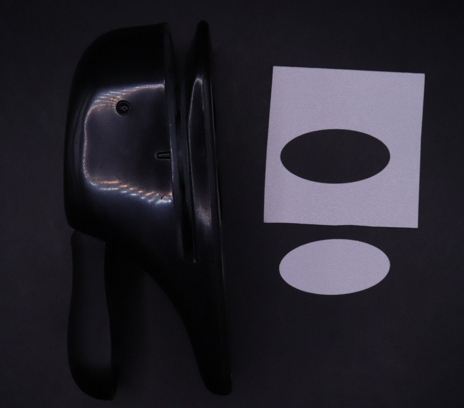 Stampin' Up! Paper Shapers Whale Tail Medium Oval Card Craft Punch 1 3/ ...