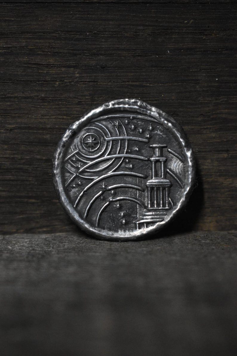 Numenorean Coin (tar-meneldur) - Etsy Finland