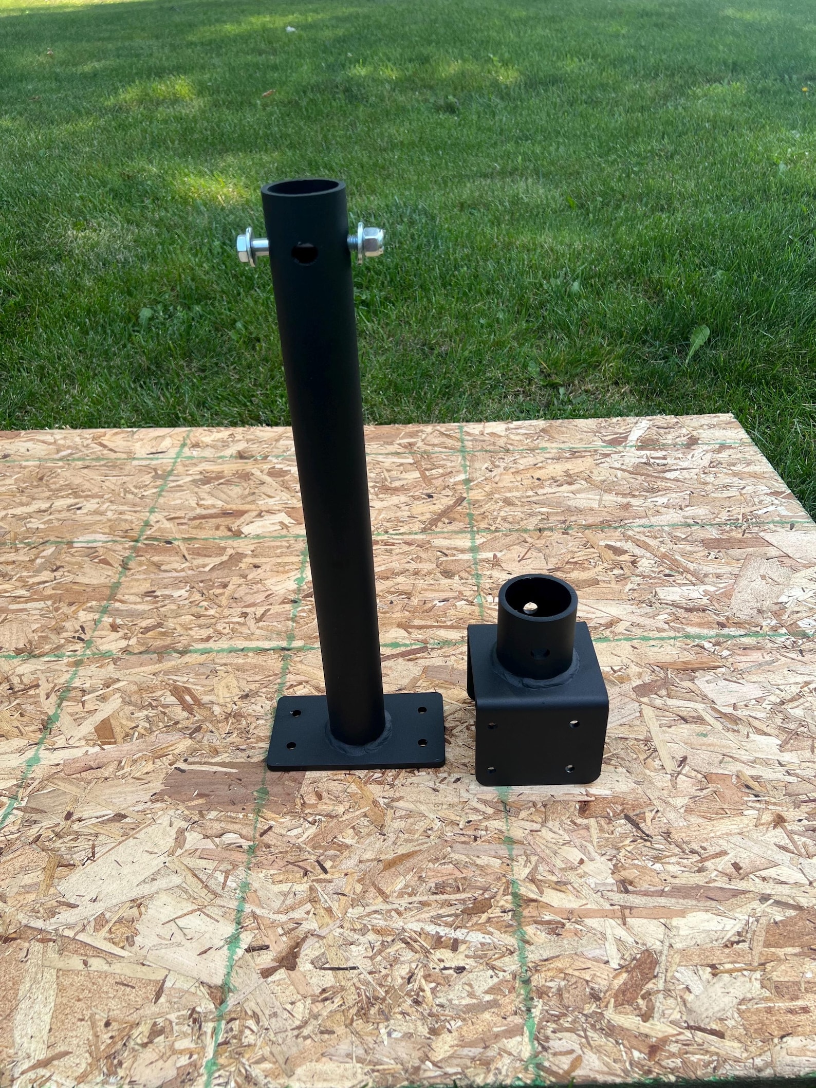 18in Roof Riser Bracket, Heavy Duty Steel, Fits 4x4, 4x6, 4x8 Wood ...