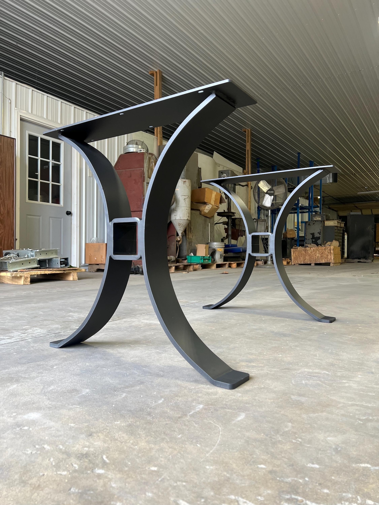 Farmsyle Curved Table Legs, Steel Curved Table Legs With Center Opening ...