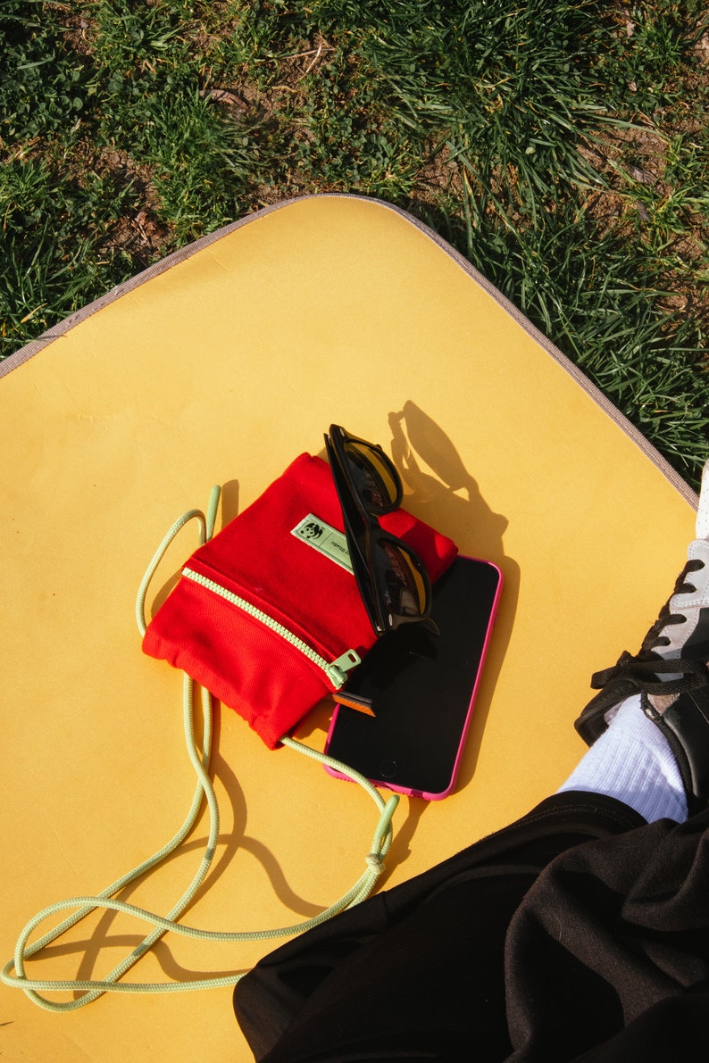 Yellow Foldable Tilt Adjustable Wooden Sun Lounger, Light Folding ...