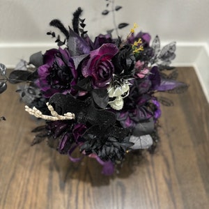 Spooky Skeleton Centerpiece - Etsy