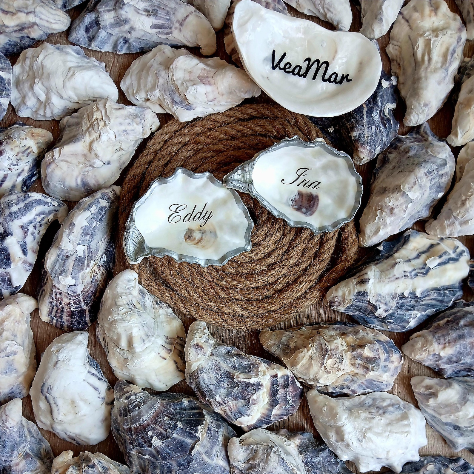 Personalized Small Oyster Shells With Calligraphy Names –unique, Custom ...