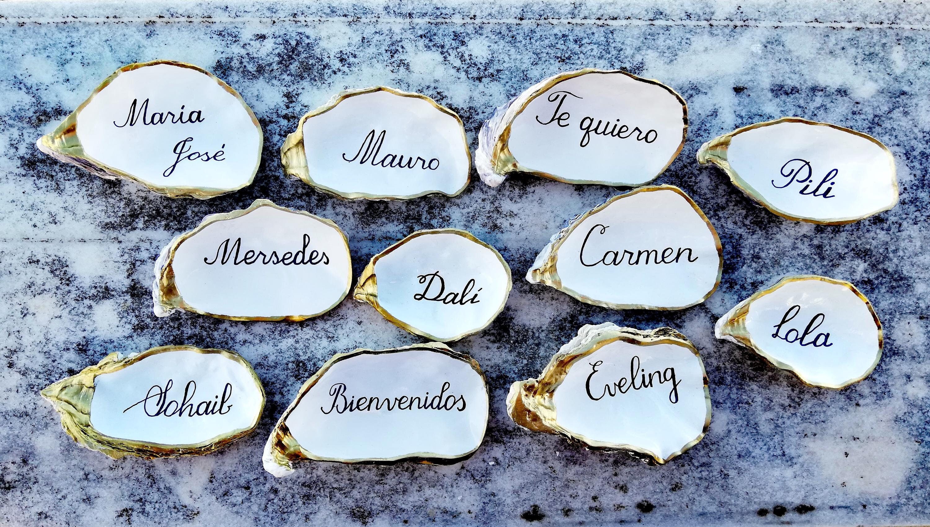 Personalized Oyster Shells With Calligraphy Names, Gold/silver Edges ...