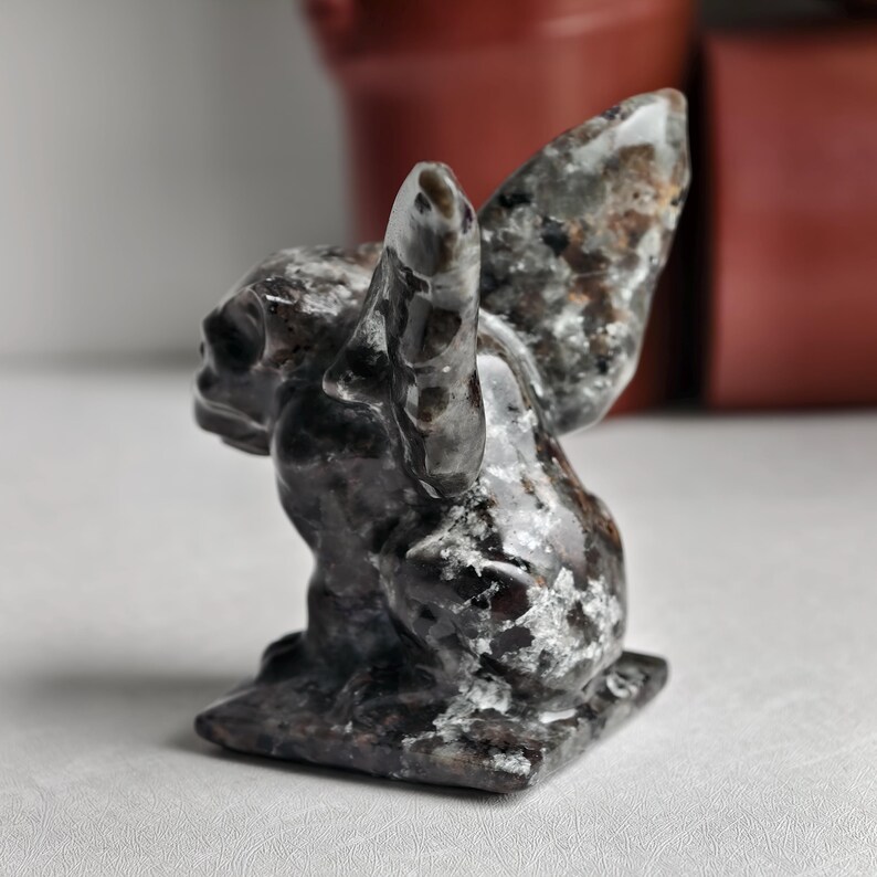 Natural Yooperlite Carved Gargoyle,crystal Gargoyle,gargoyle Carving ...