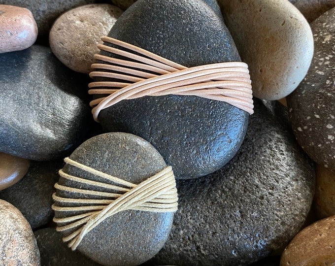 Wrapped Rocks, Beach Decoration Pebble Ornament, Natural Home Gift ...