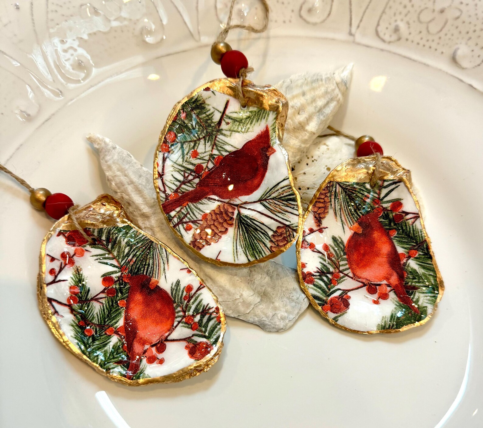 Cardinal Oyster Shell Ornament - Etsy