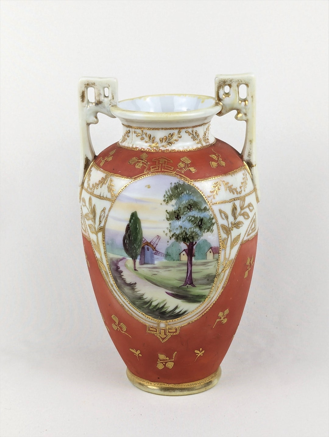 Nippon Morimura Antique Porcelain Vase With Handles and Green Wreath ...