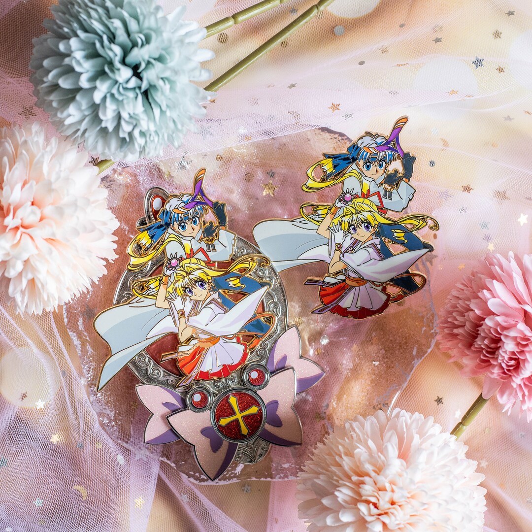 Kamikaze Kaitou Jeanne Fanmade Enamel Pin Jeanne Jeanne Compact in Hand ...