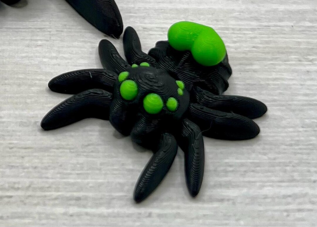 MINI Heart Fidget Spider Sensory Toy / Articulated Flexi Love Spider ...