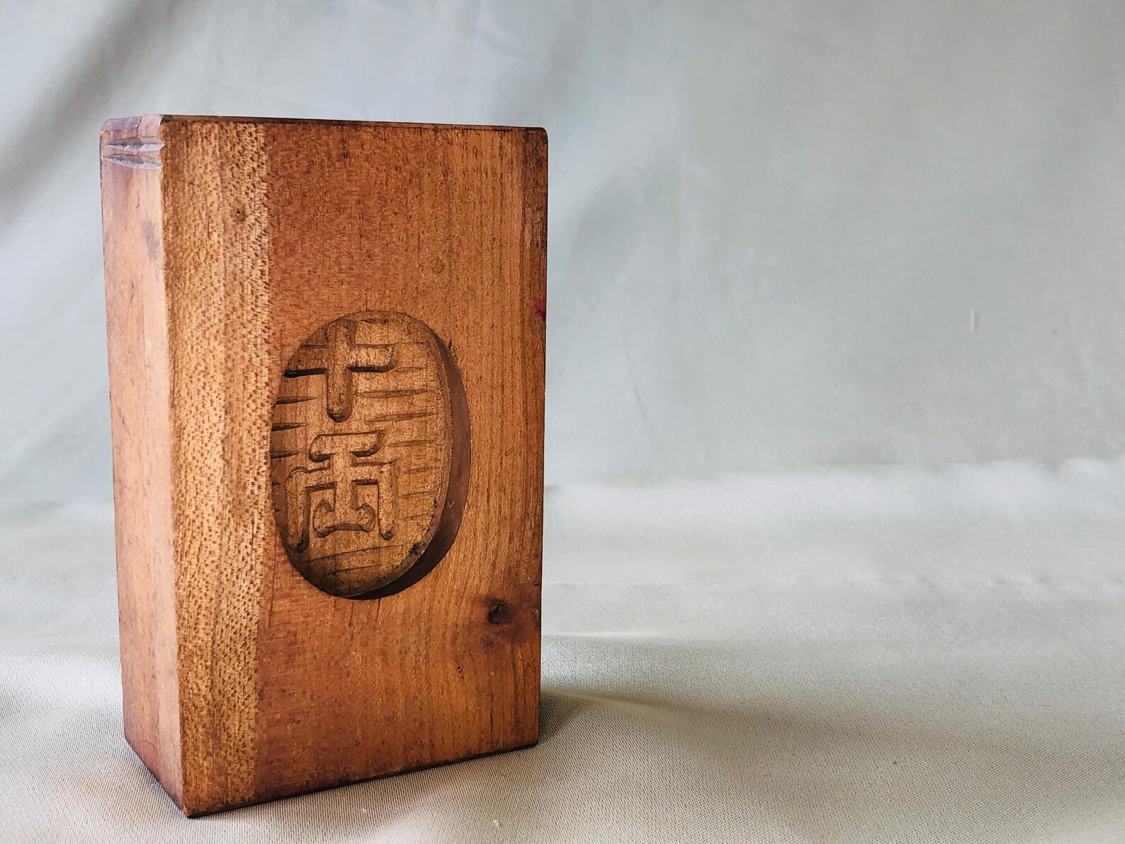 Y4226 KASHIGATA Oval Gold Coin Japan Antique Wooden Pastry Mold Wagashi ...
