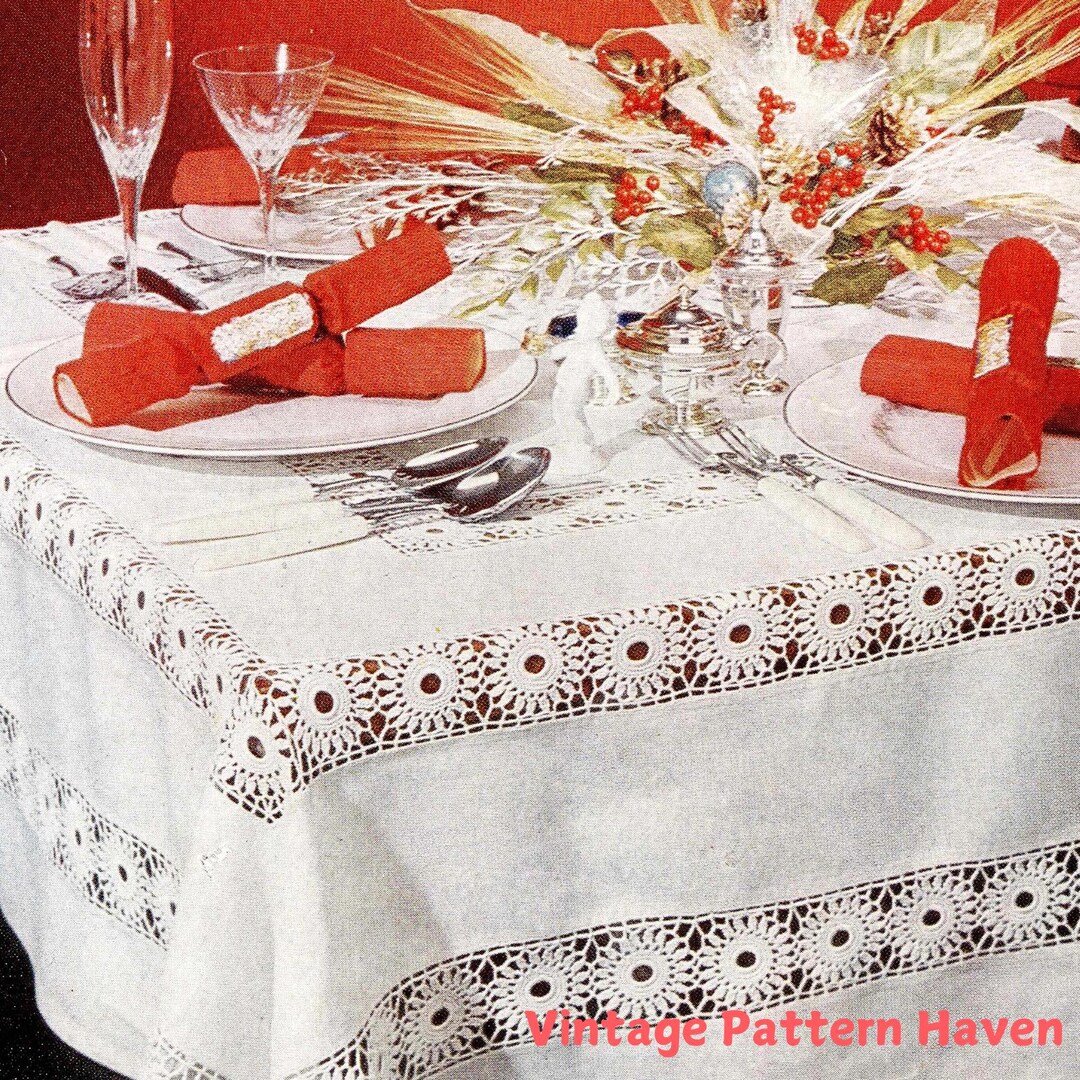 Vintage Sewn and Crocheted Christmas Tablecloth Pattern Crochet Star ...