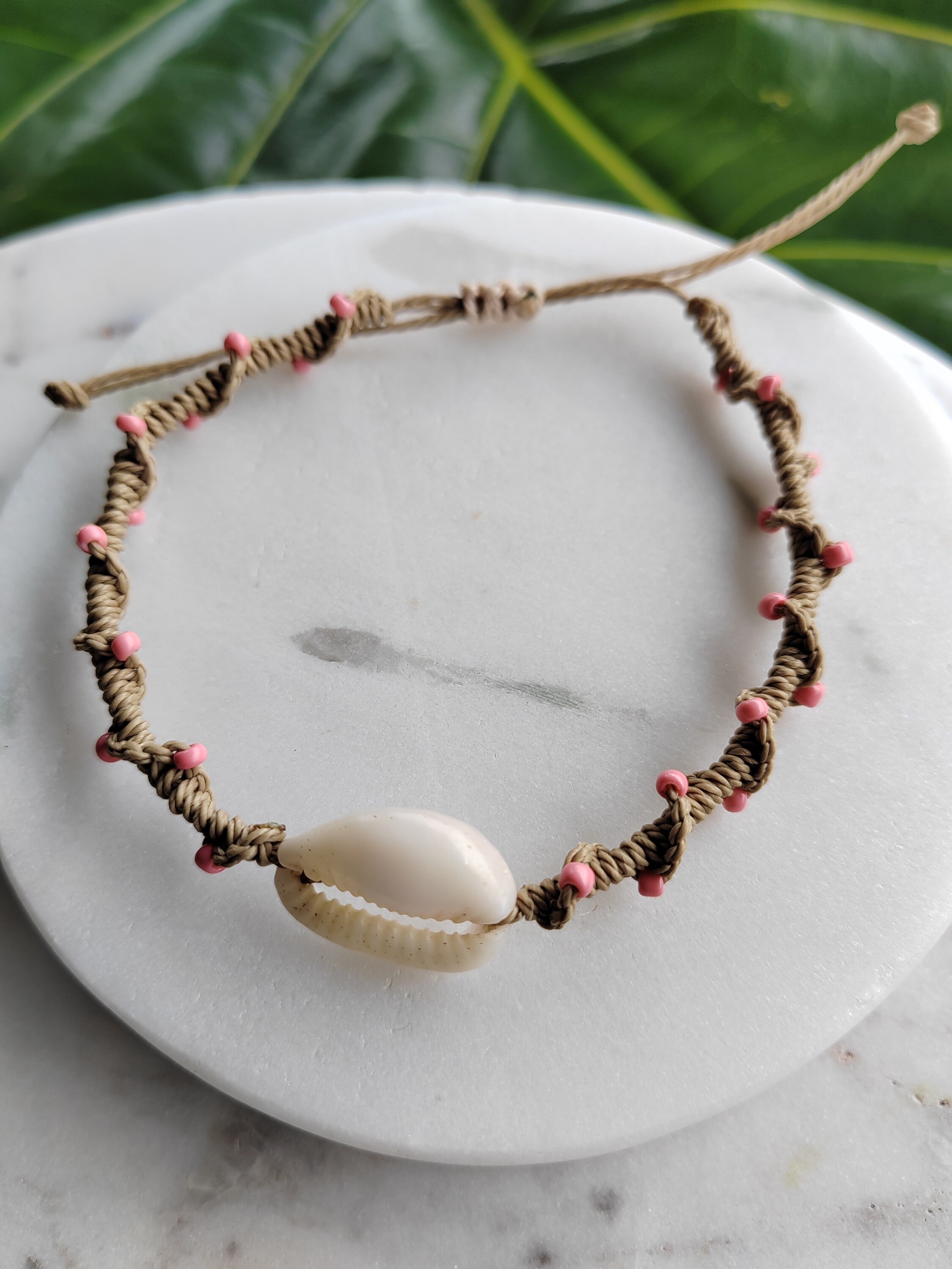 Handmade Hawaiian Seashell Bracelet - Etsy