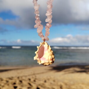 Hawaiian Strawberry Drupe Shell and Rose Quartz Gemstone Adjustable ...