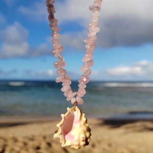 Hawaiian Strawberry Drupe Shell and Rose Quartz Gemstone Adjustable ...